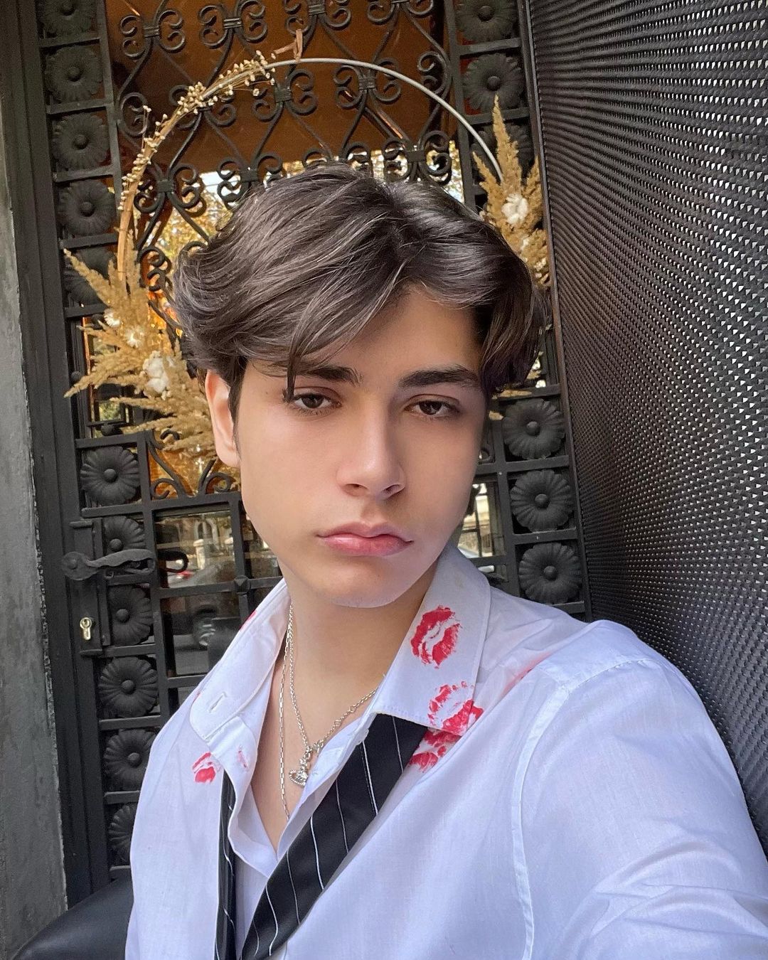 Unveiling Elegance: New Handsome Boy Good-Looks – Handsomeboymodel
